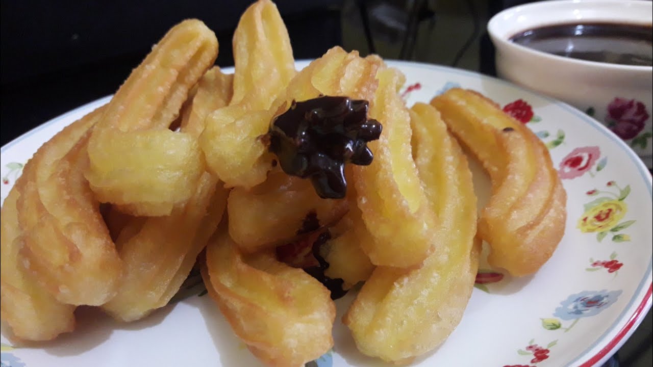 RESEP CHURROS RENYAH SAUS COKLAT - YouTube