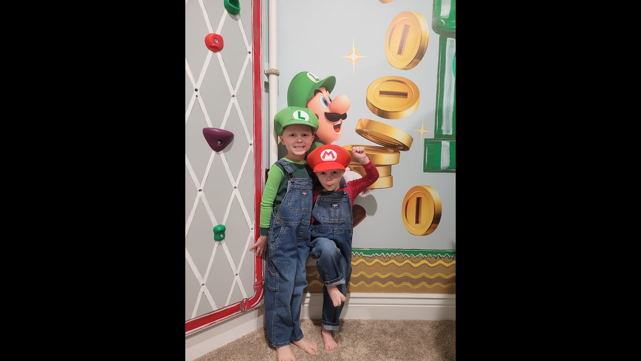 Super Mario Playroom!!! - YouTube