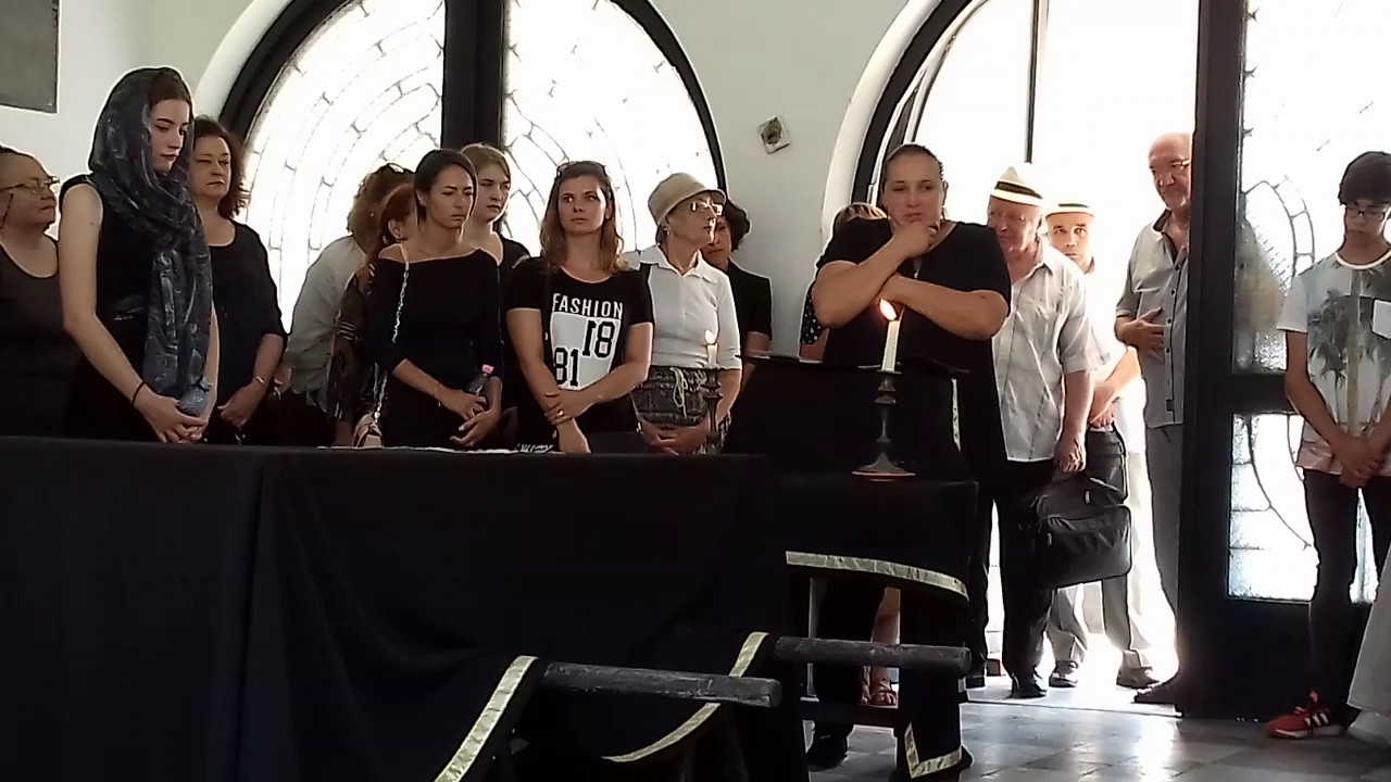 Peter Almasi in memoriam, Cimitirul Evreiesc Cluj 2017 - YouTube