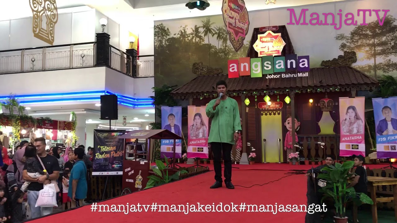 Mamat Exists live Janji Padamu buat pertama kali - YouTube