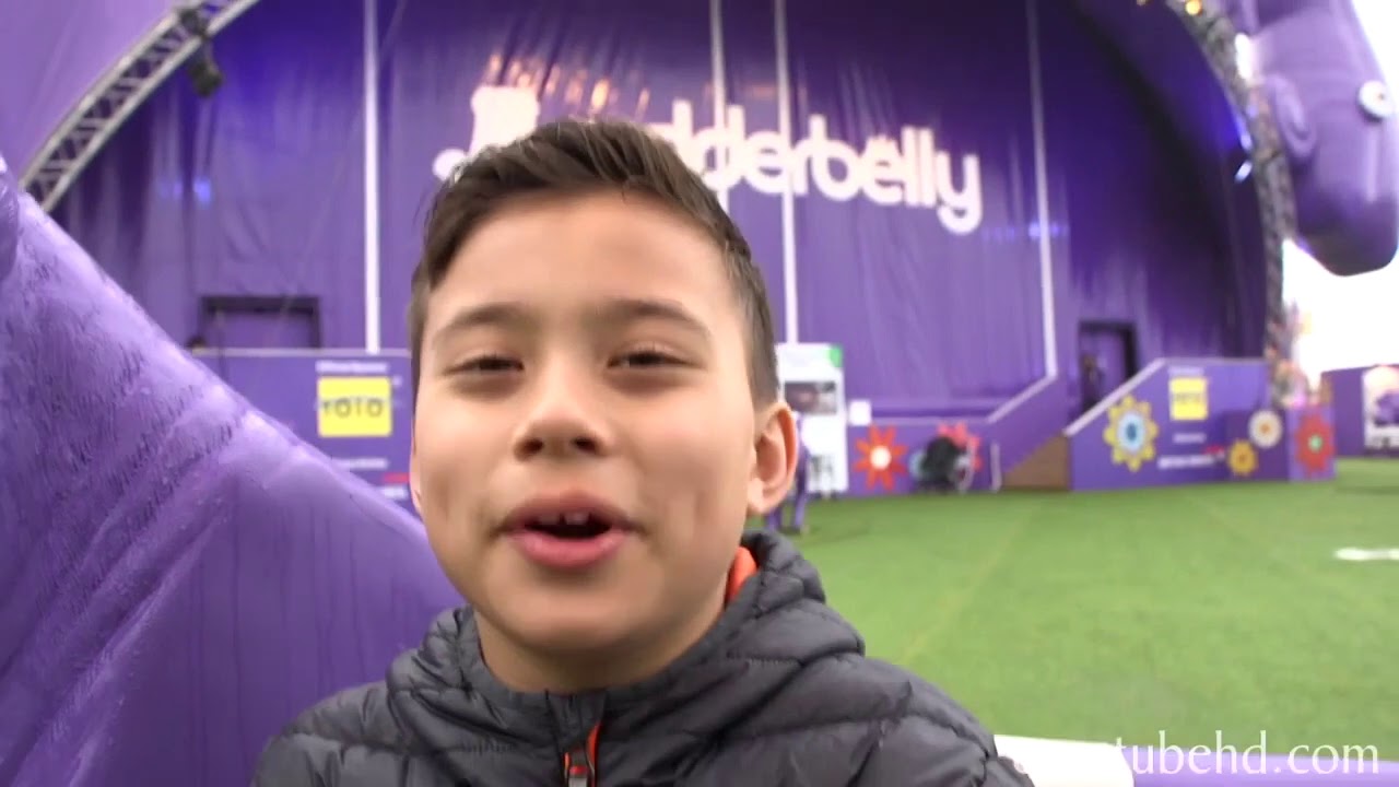 The HONG KONG Paper Bag CHALLENGE! Evan - YouTube