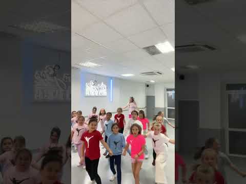 Bailando con mis alumnos 🤩🤩