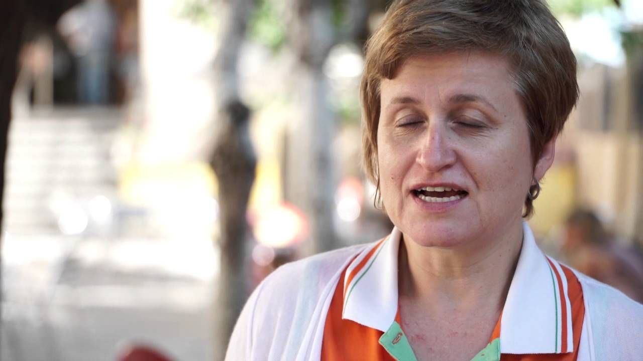 Anna Simó #9 Esquerres per la Independència - YouTube