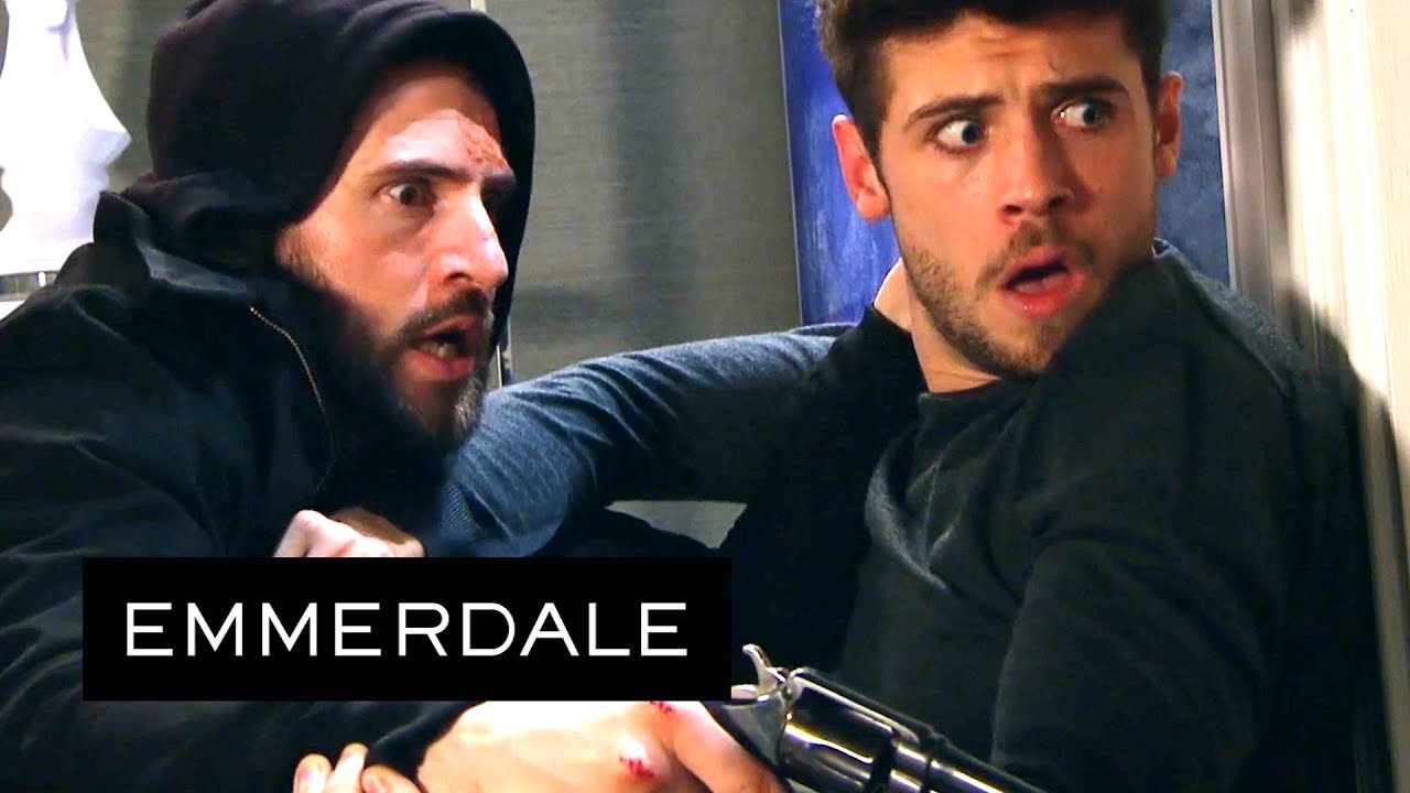 Emmerdale - Ross and Joe Fight Until the Gun Goes Off - YouTube