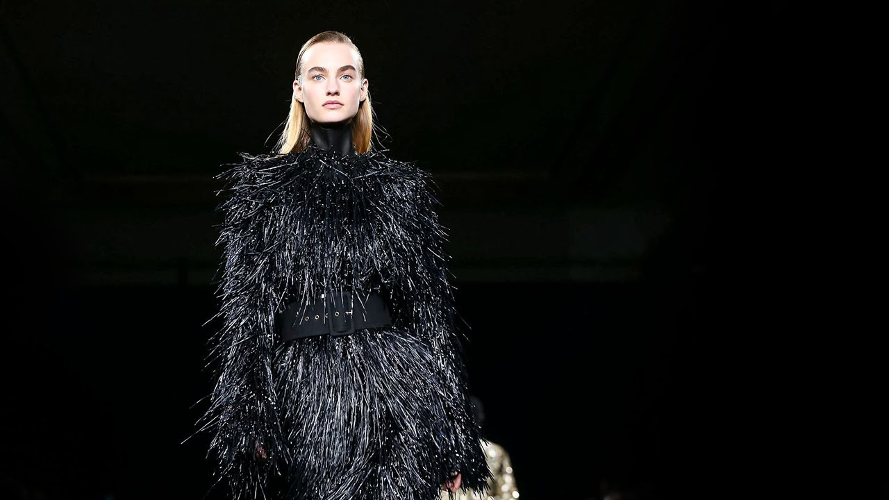 Rochas | Fall Winter 2020/2021 | Full Show - YouTube