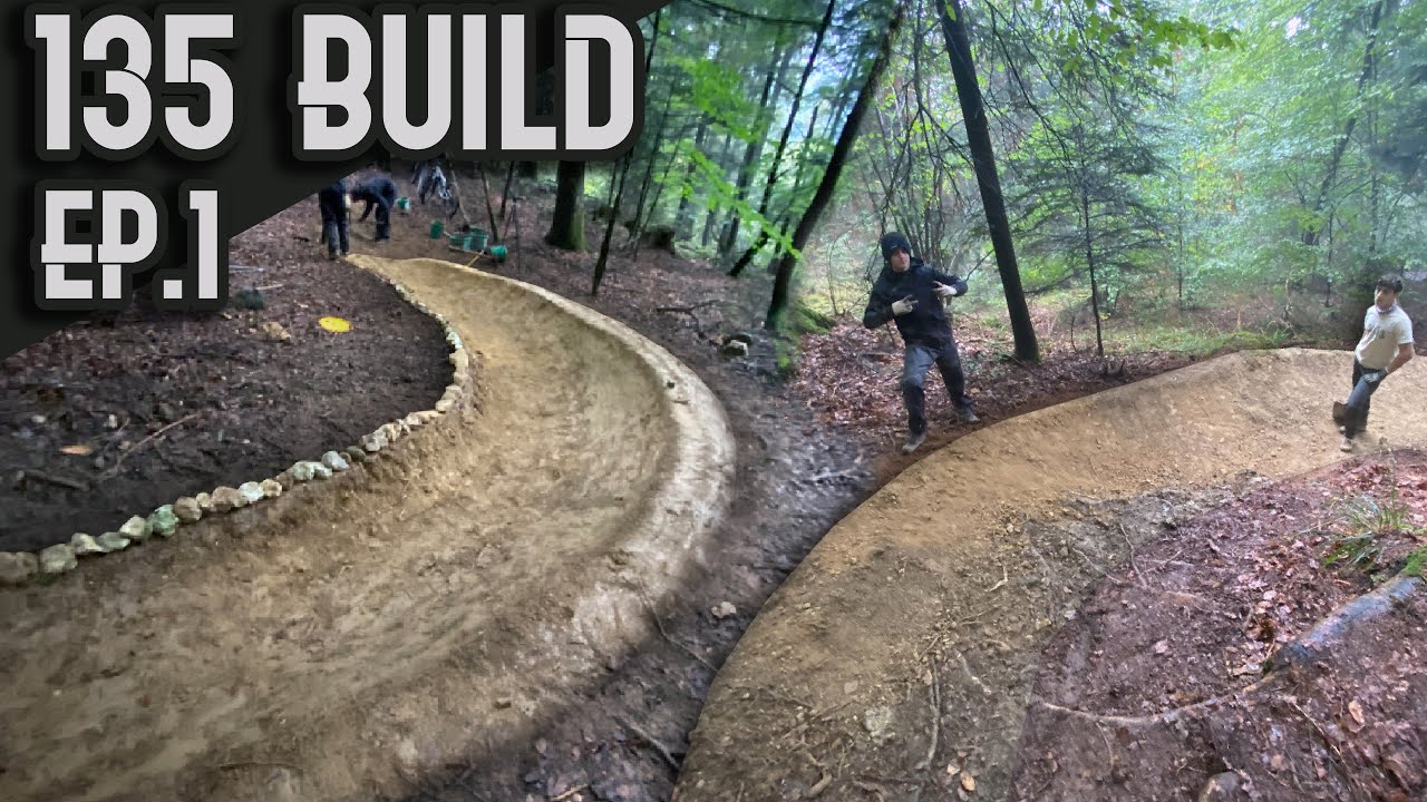 THE FLOWIEST BERMS WE'VE EVER MADE! - 135 Build Ep.1 - YouTube