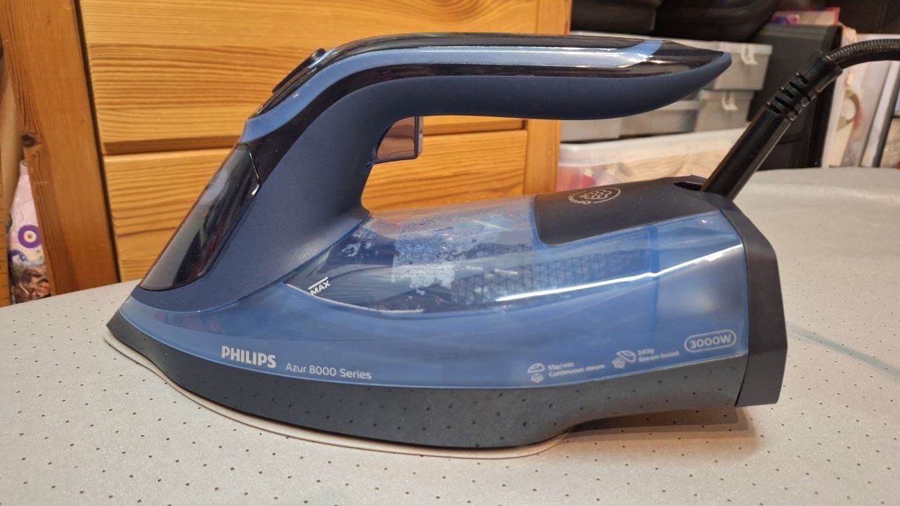 Strijkbout, Philips Azure 8000 series review - YouTube