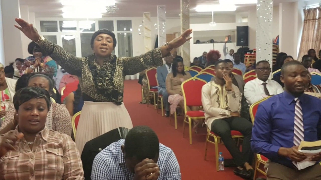 Pastor Justice Odoi's Worship @ Victory Christian Centre Aog London ...