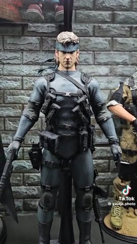 Oh my god its solid snake - YouTube