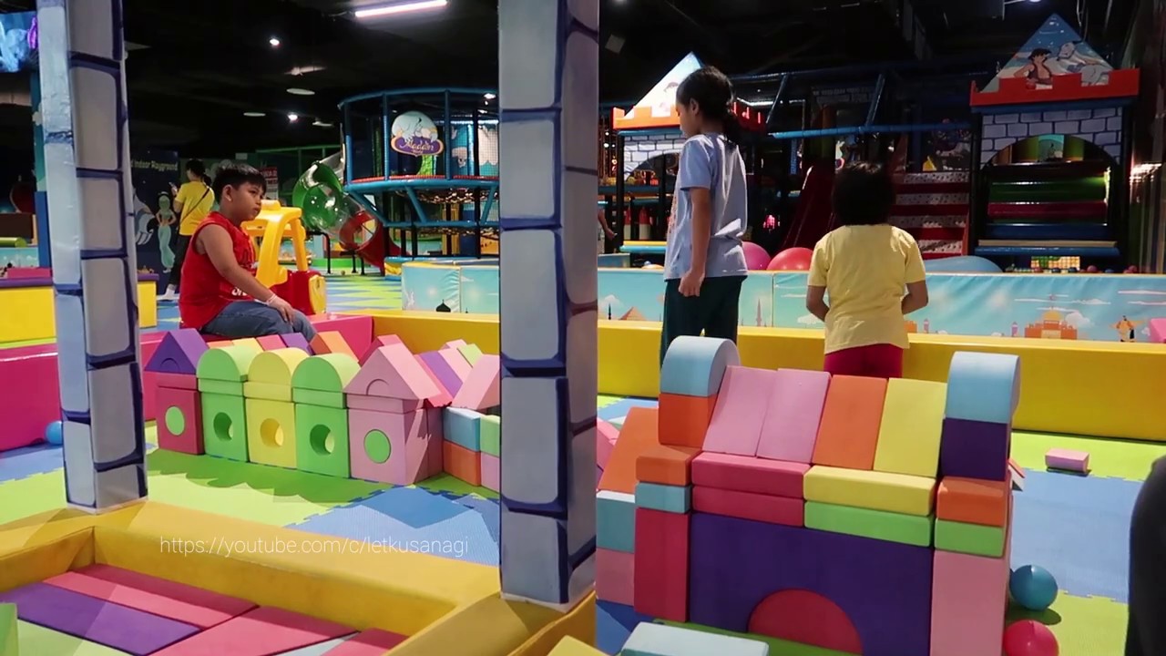 Aladdin World Playground | Kuching Sentral - YouTube