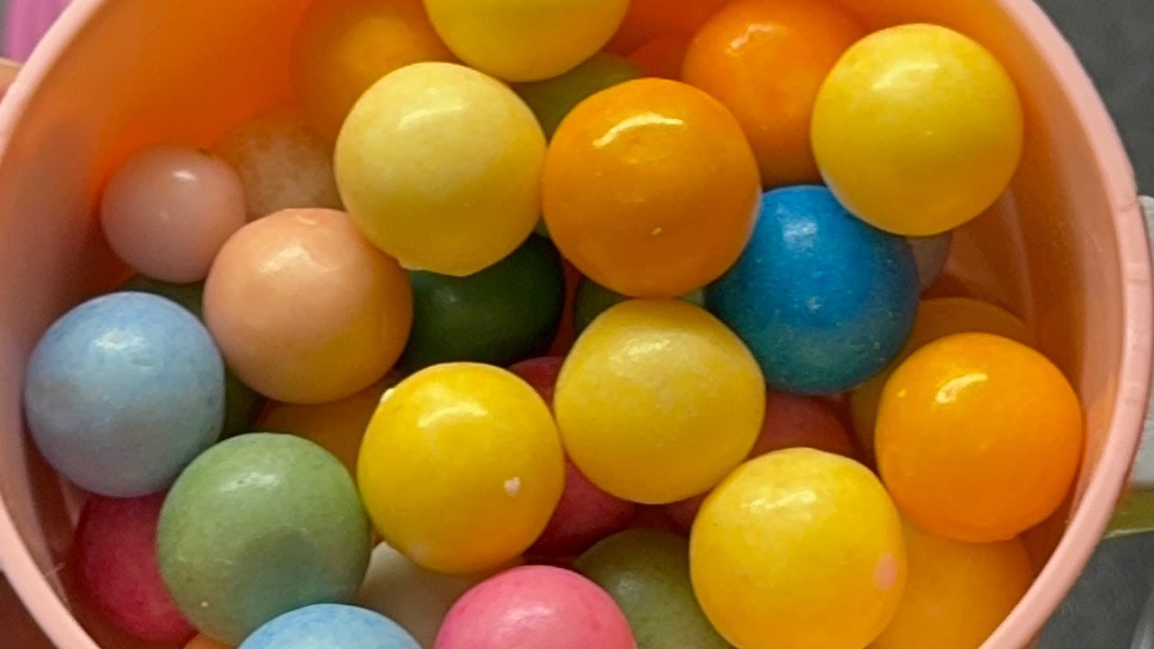 Satisfying gumballs candy - YouTube