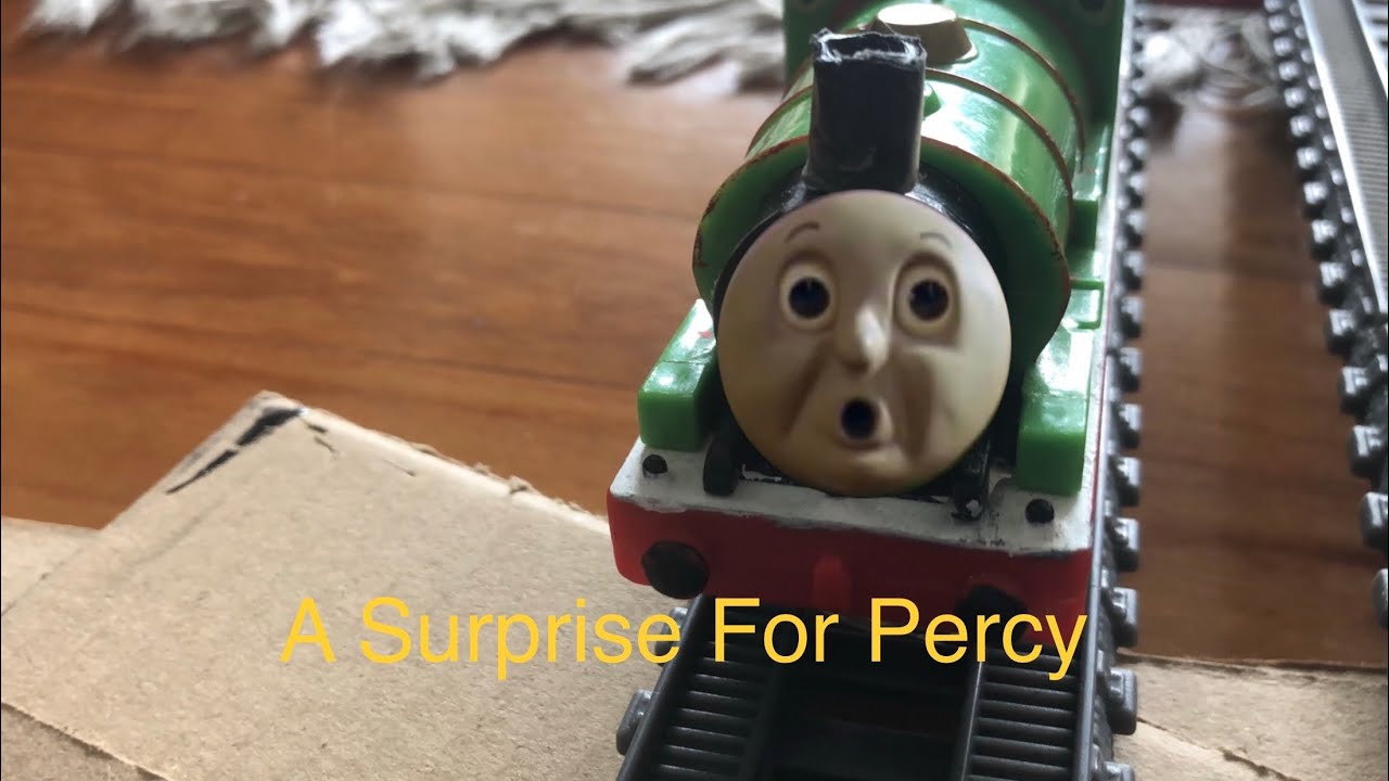 Tomy/Trackmaster A Surprise For Percy UK - YouTube