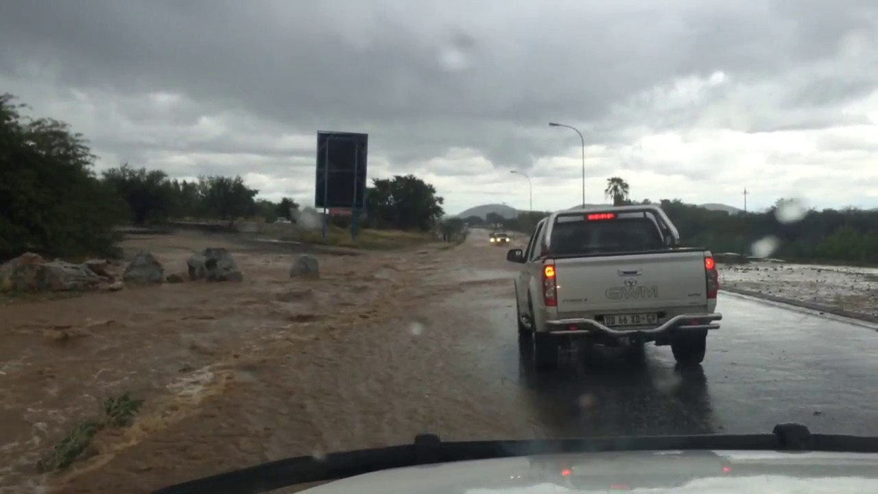Rainstorm, Flooding, Tsumeb, Namibia - 26th of december 2016 - YouTube