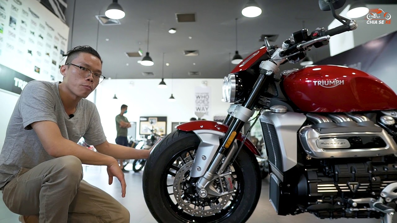 Xe PKL 2500cc khủng nhất thế giới 2020, Triumph Rocket III - YouTube