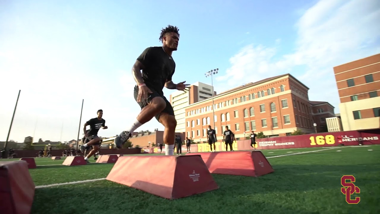 USC Football - Meet LB Raymond Scott - YouTube