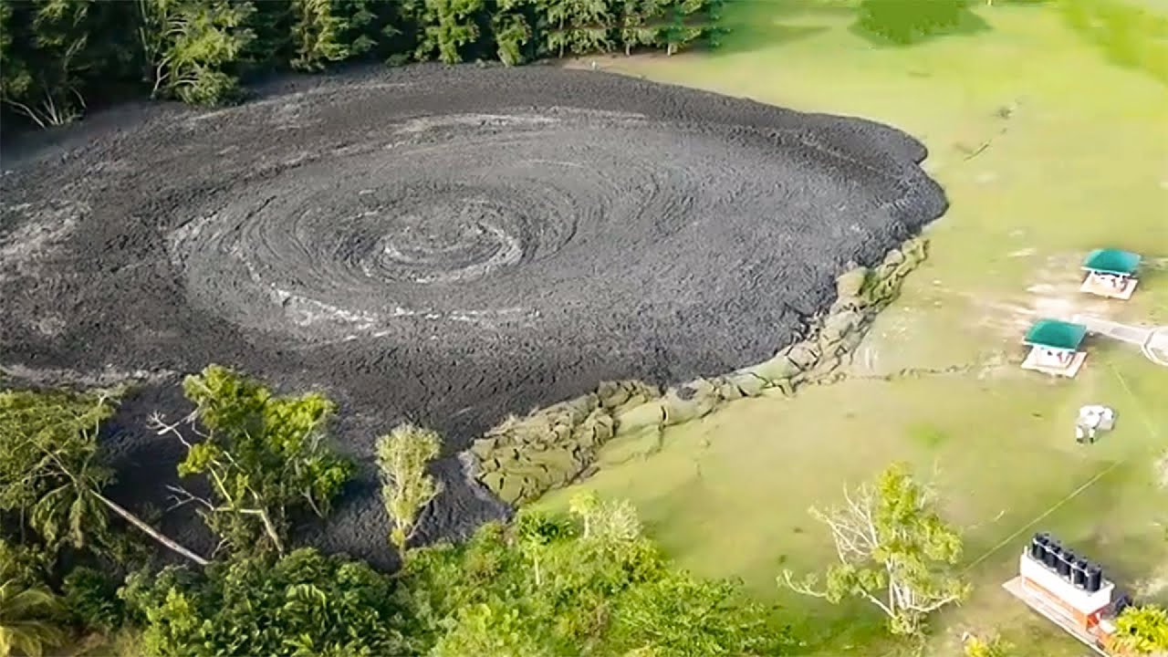15 Mind Blowing Natural Events - YouTube