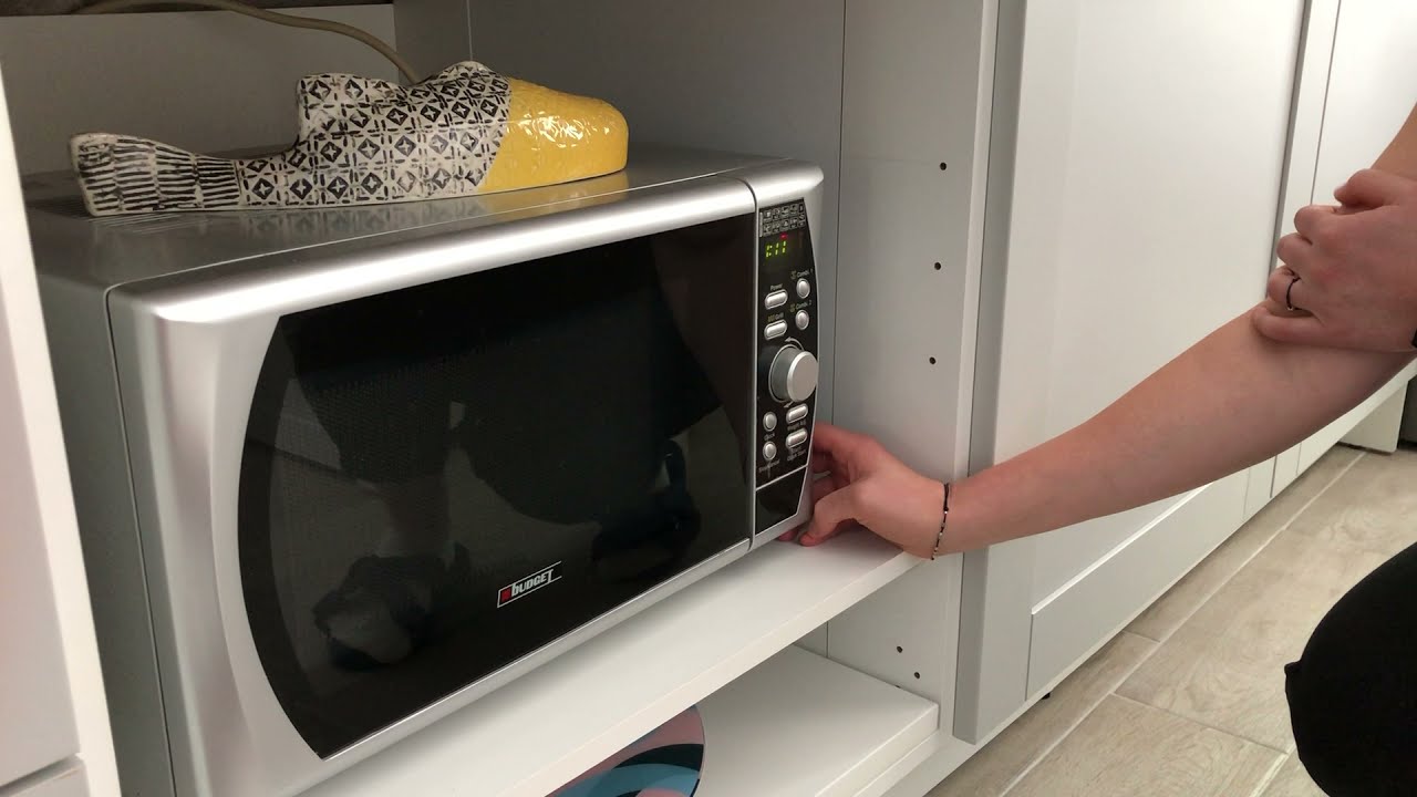 Instructiuni de folosire a cuptorului cu microunde - YouTube