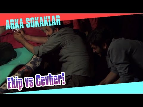 Doktor, Mesut, Murat ve Cevher Kapışmaları! - Arka Sokaklar | 330. BÖLÜM