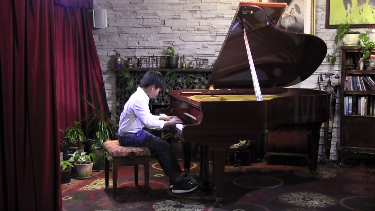 Bryan Tian age 11 Mendelssohn Scherzo Op16 No2 - YouTube