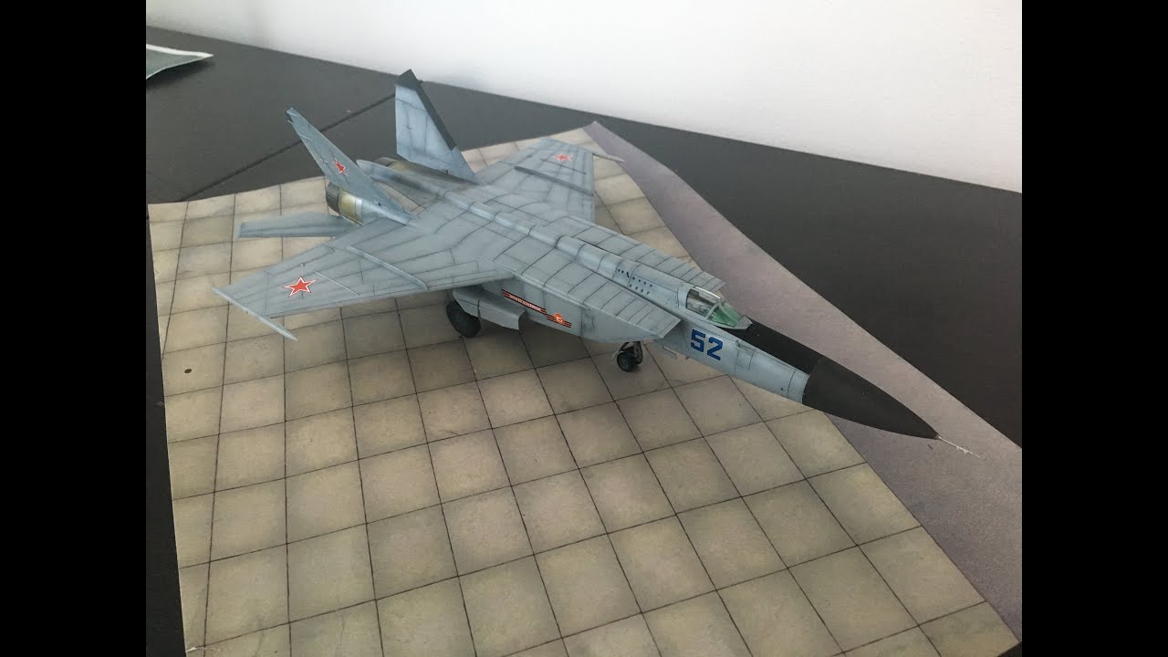 1/72 Hasegawa MIG-25 - YouTube