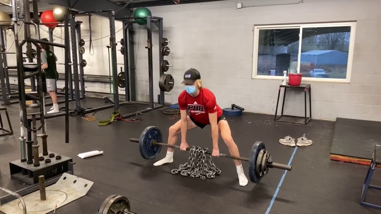 Chain loaded sumo deadlift speed pulls - YouTube