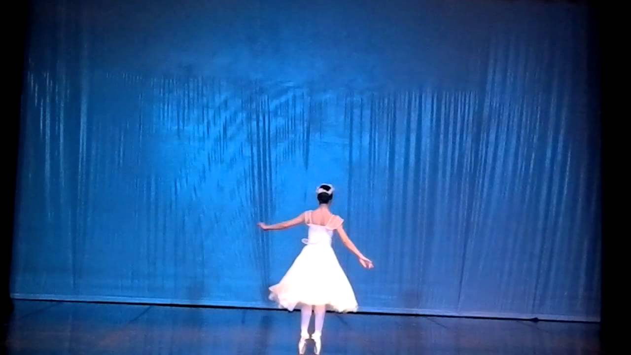 II RV Bahia _ Sarah Godoy (Ebateca Pituba) Chopiniana - YouTube