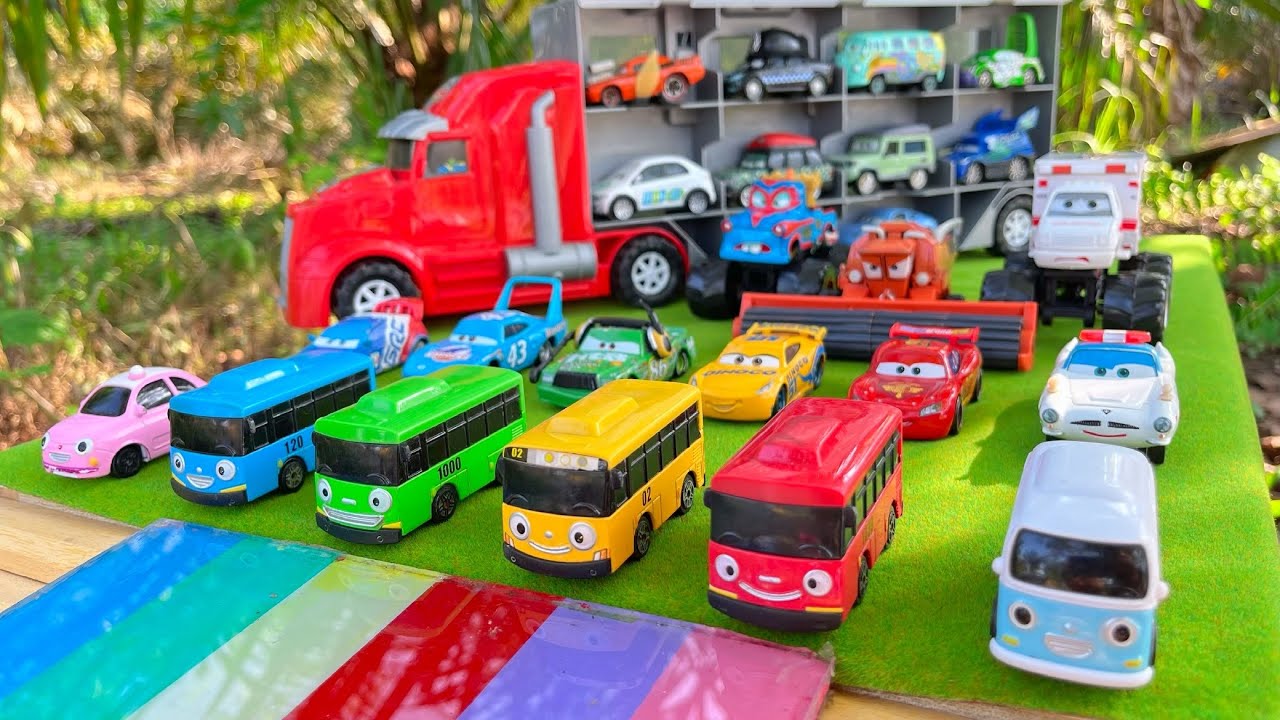 Disney Pixar Cars Lightning Mcqueen, Tow Mater, Sally, Chick Hicks ...