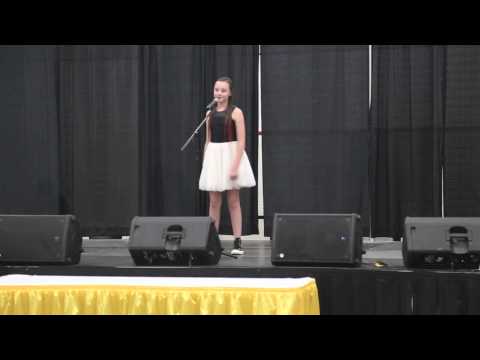 Kayla Amber Munro singing Riptide - YouTube