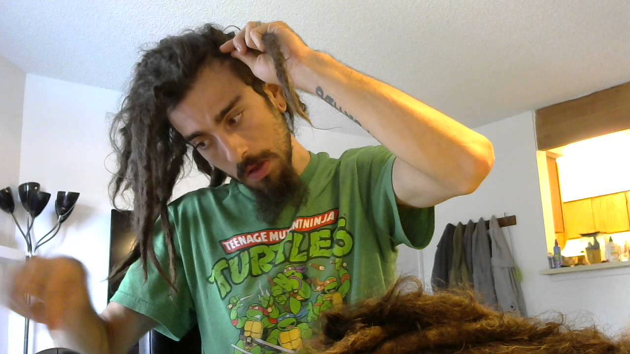 Cutting my dreads off Part 1 - YouTube