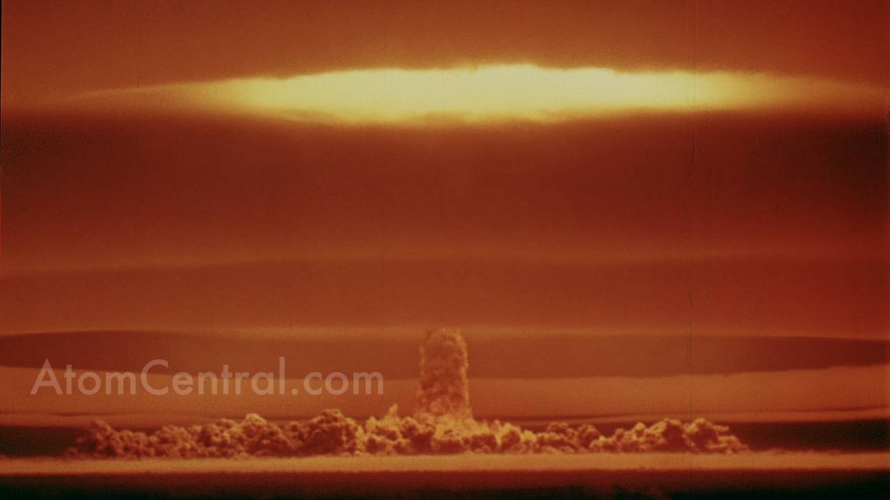 RDS 37 Russian H-Bomb in HD - YouTube