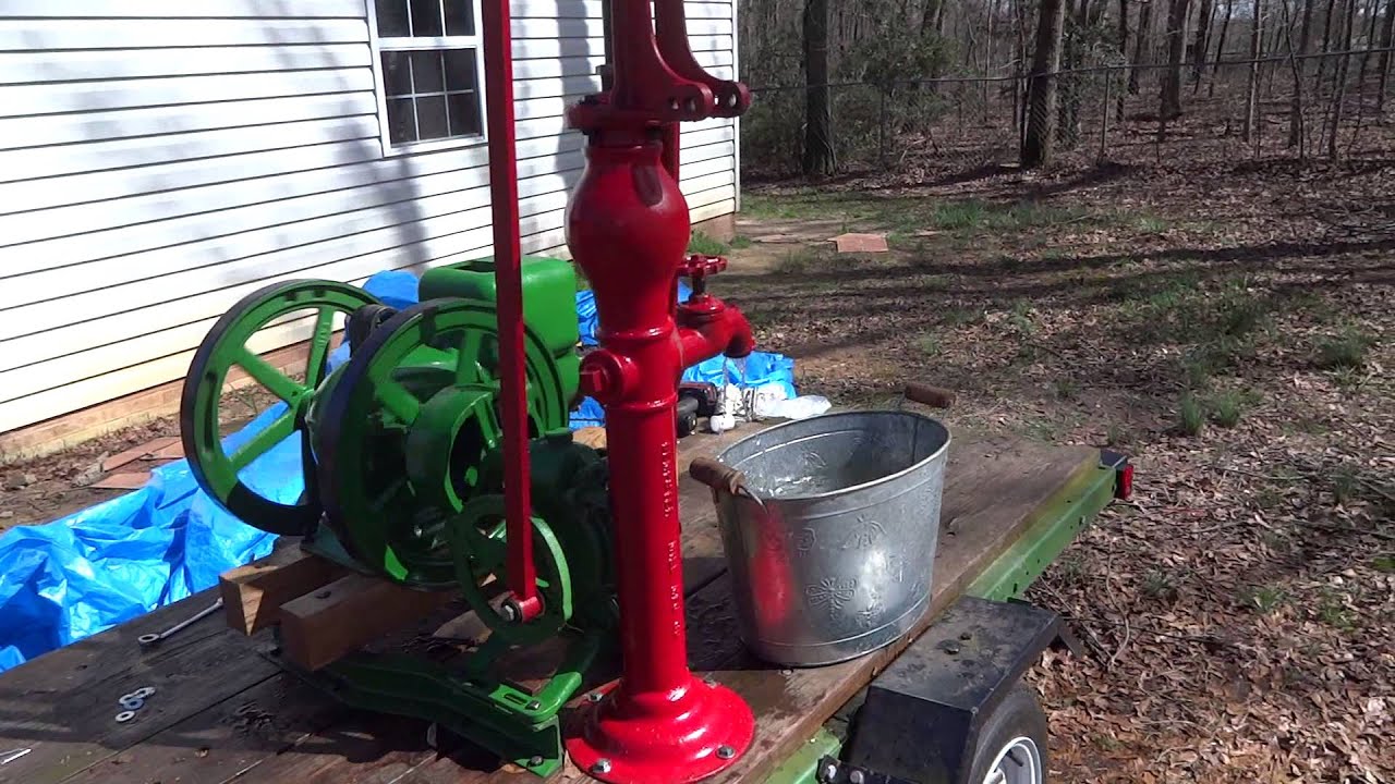 John Deere E hit miss engine and Dempster pump - YouTube
