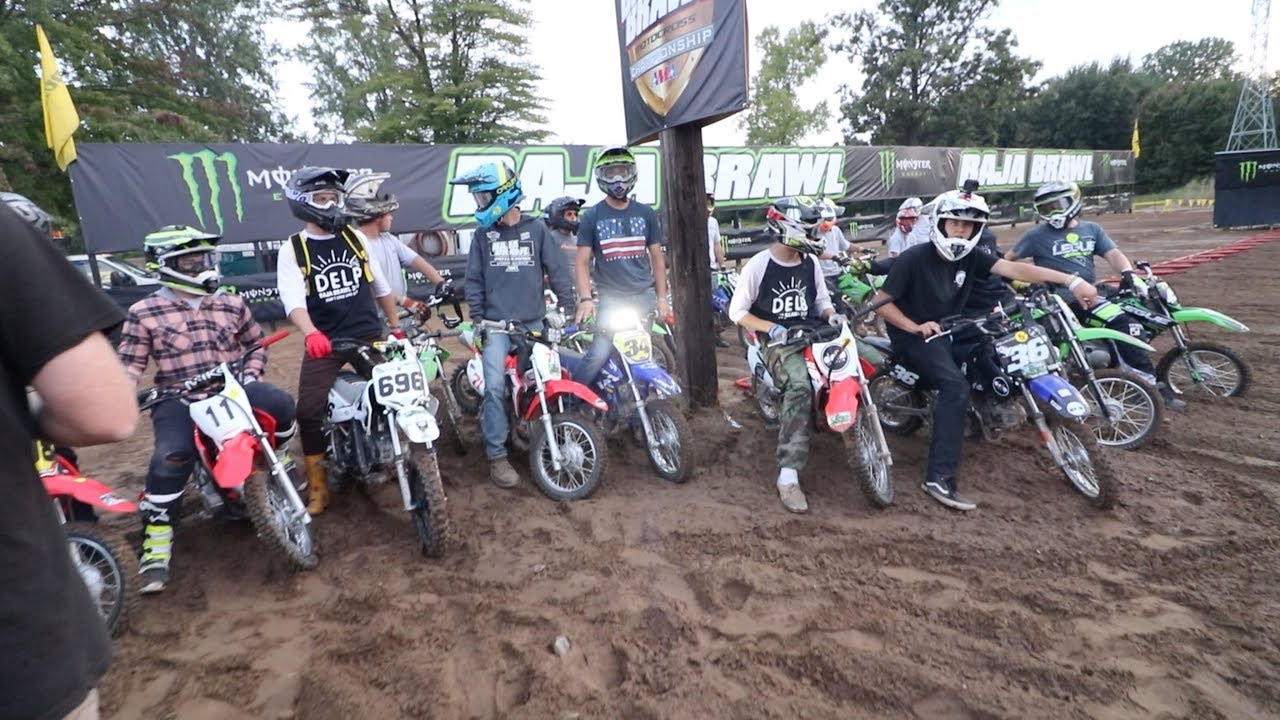 2019 BAJA BRAWL PITBIKE RACE!! - YouTube