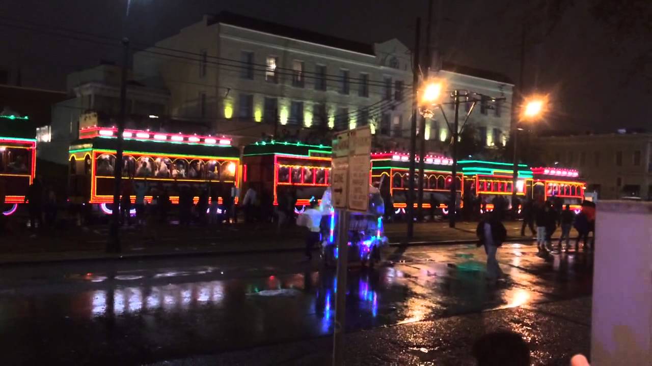 Krewe of Orpheus Smokey Mary Train Float - YouTube
