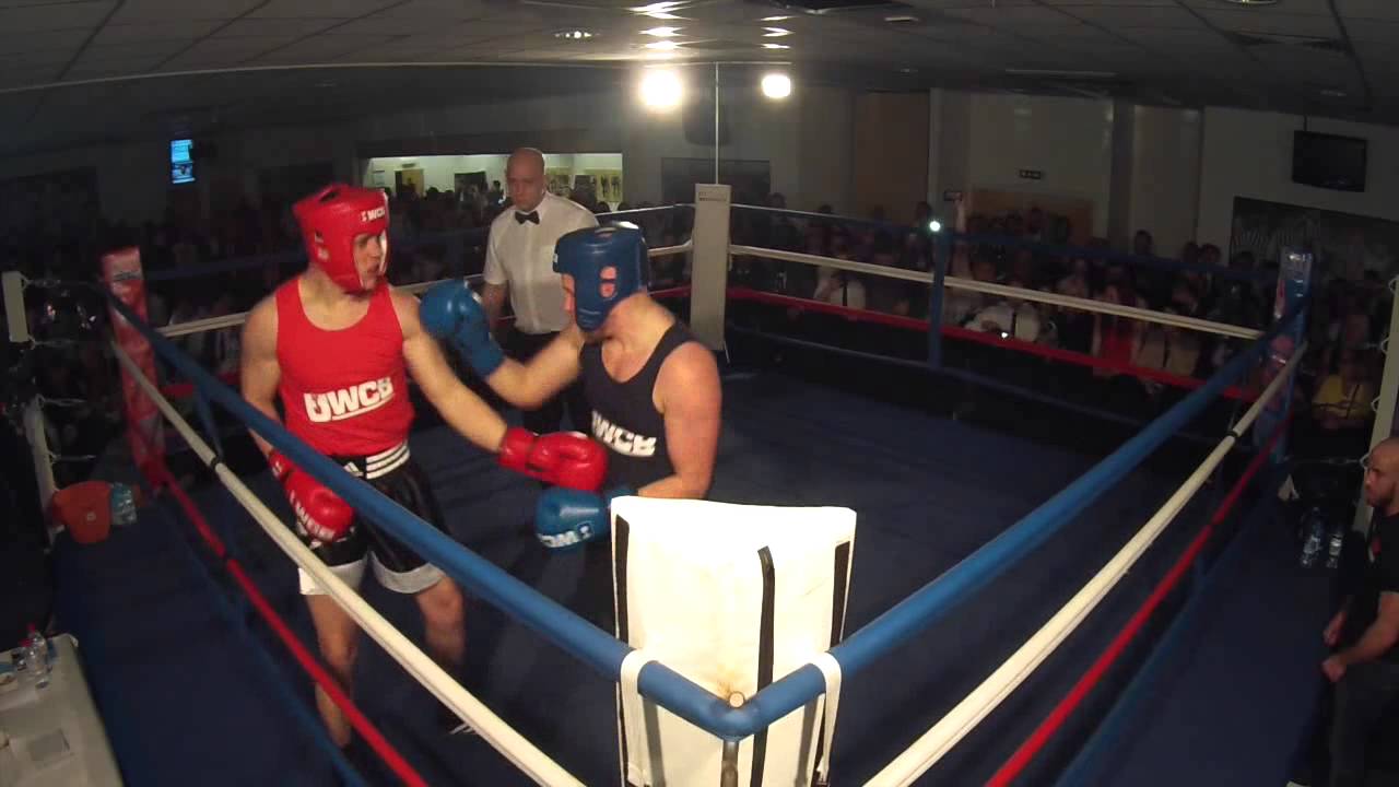 Ultra White Collar Boxing Colchester | Fight 9 - YouTube