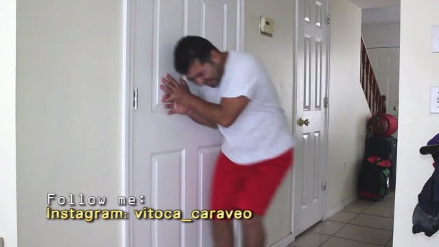 Magic Door Trick! - YouTube