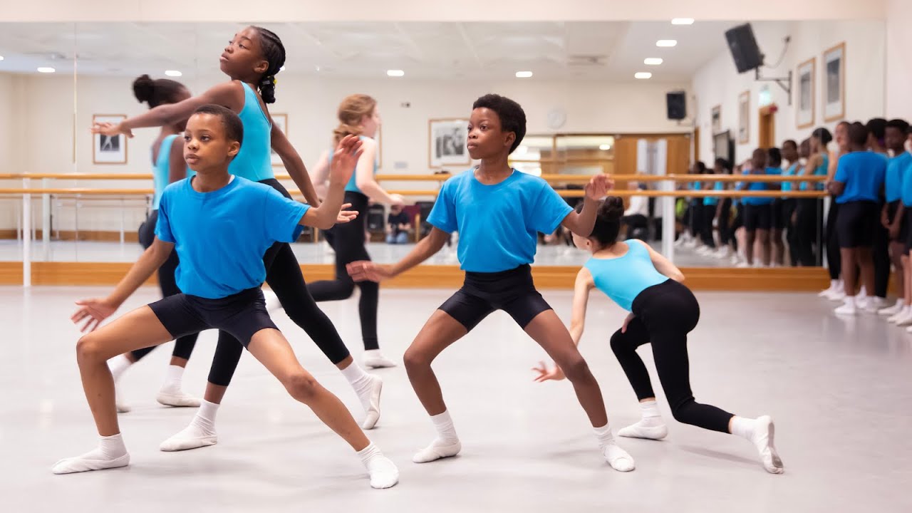 Our Primary Steps students take inspiration from Alice's Adventures in Wonderland - YouTube