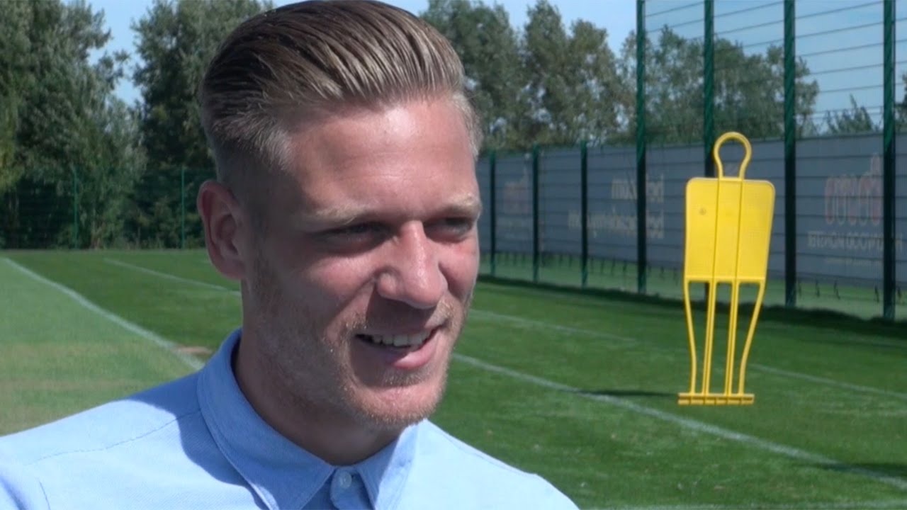 INTERVIEW | Michael Morrison extends Blues contract - YouTube