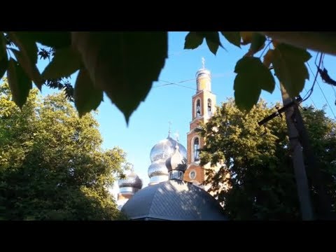 Russian orthodox bell ringing - YouTube