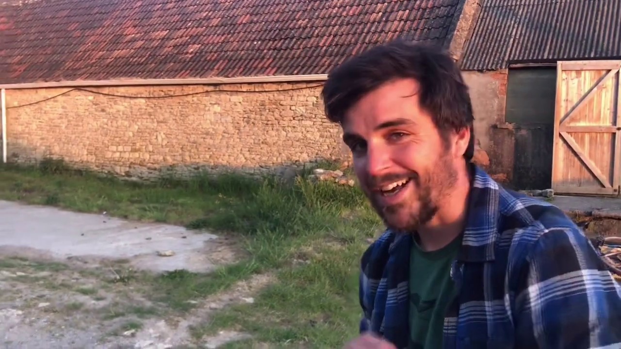 Is the Cinq Plug 5 Plus USB Dynamo Charger any good? - YouTube