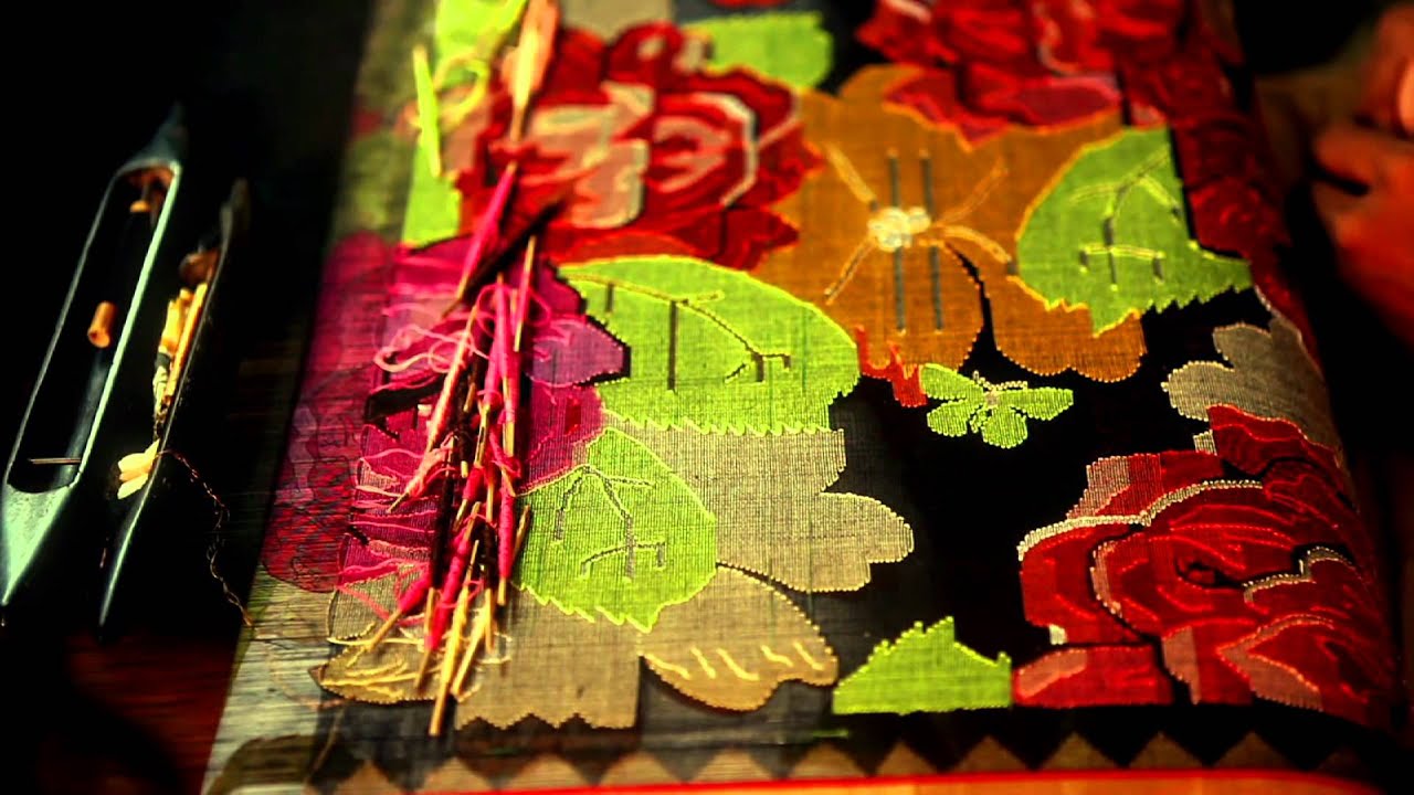 Jamdani weaving by Gaurang - YouTube