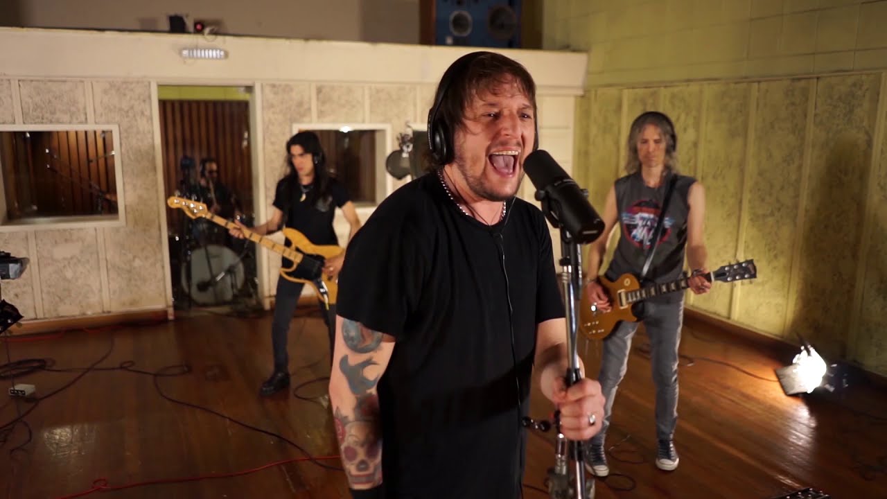 It´s Electric - King Contrary man (The Cult Tribute) Ion Sessions - YouTube