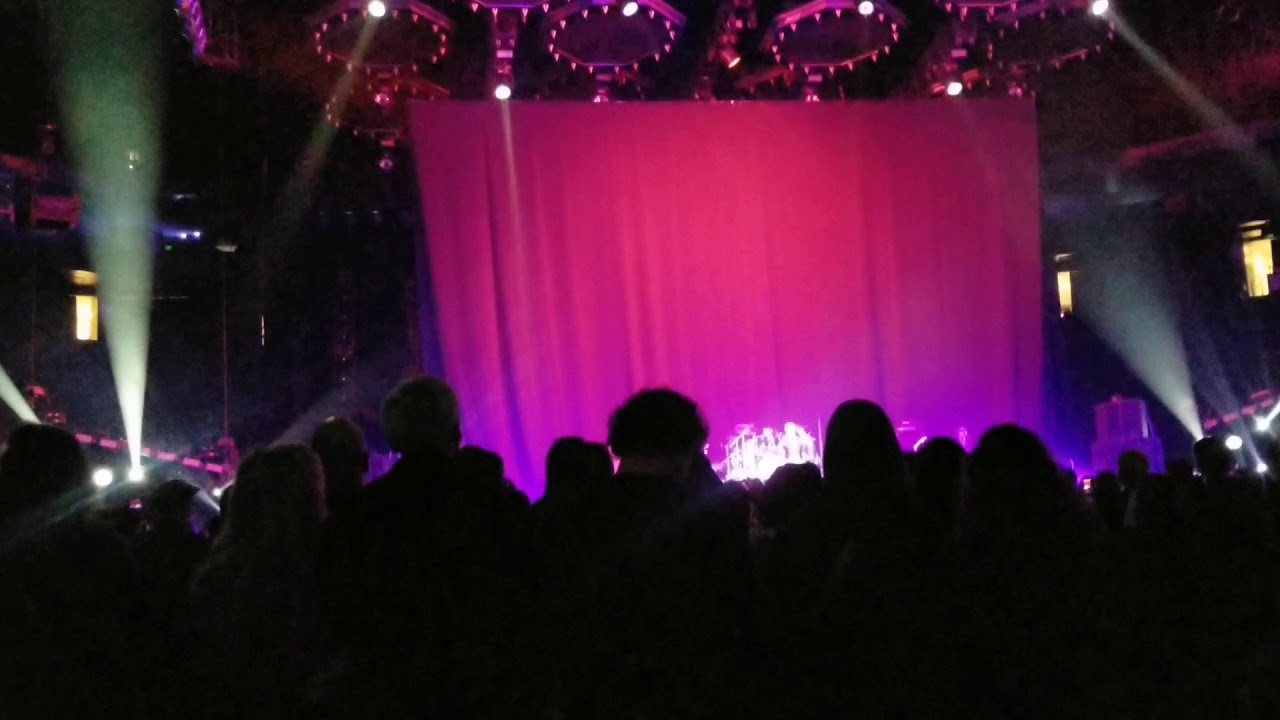 Jump- David Lee Roth - YouTube