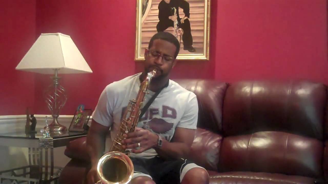 Daryl Beebe playing saxophone and practicing sax licks and patterns ...