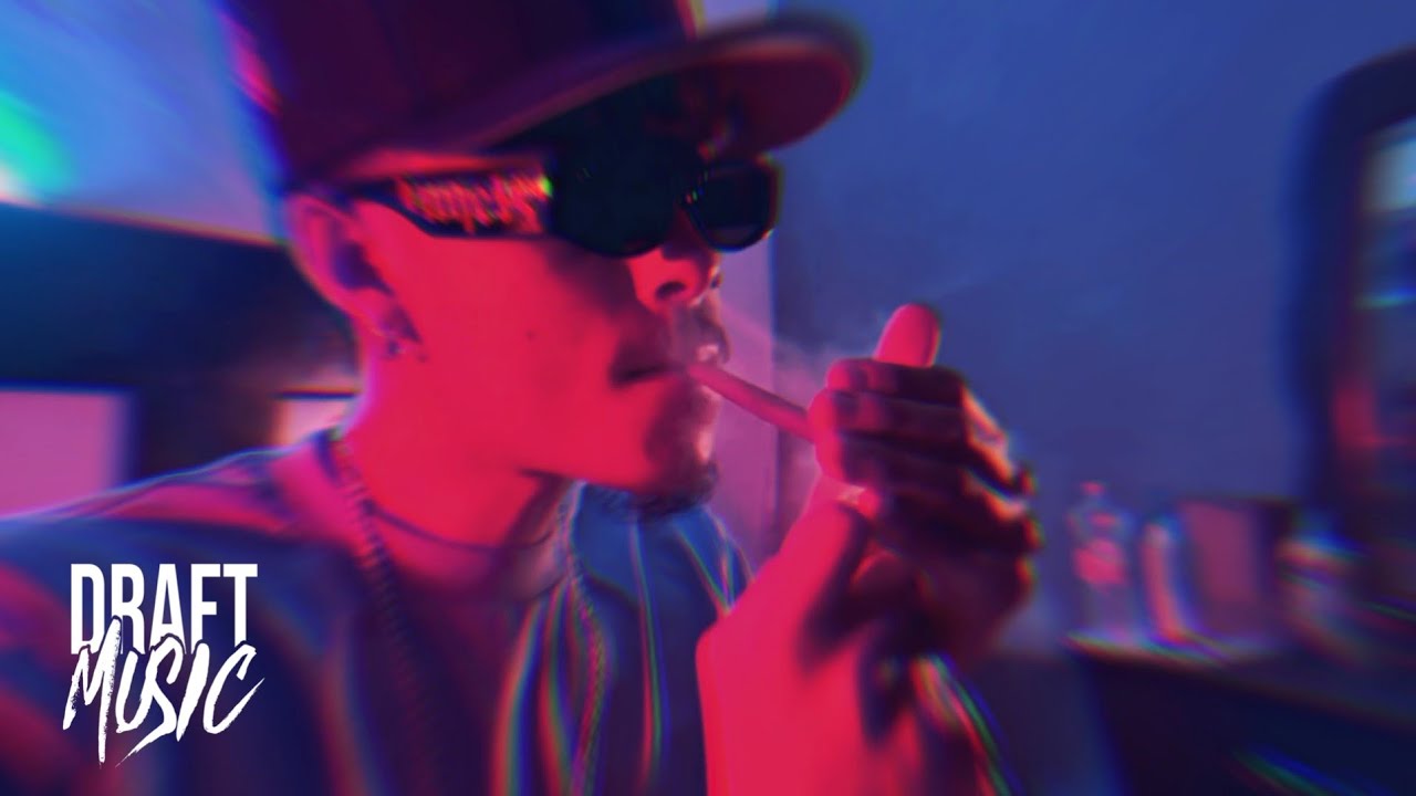 GERAAR TLC - Bendita Mujer (Video Oficial) - YouTube