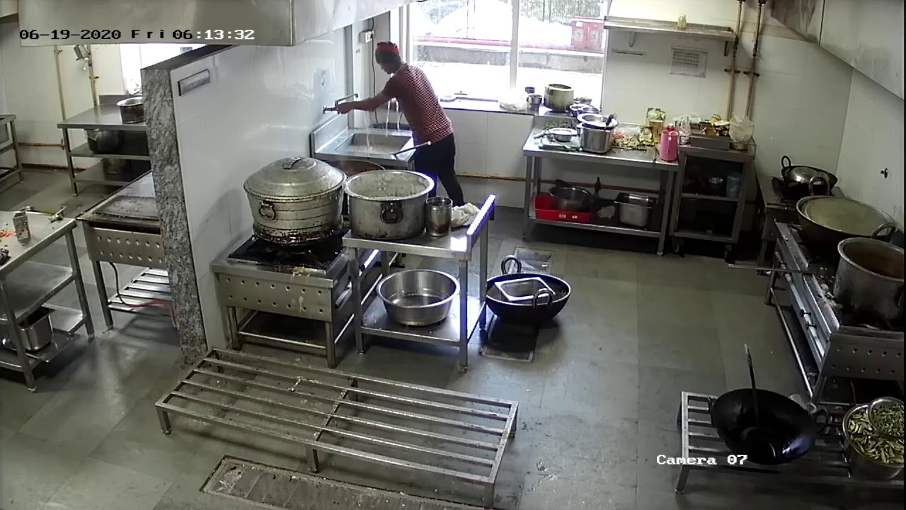 Workplace incidents at Kitchen - YouTube