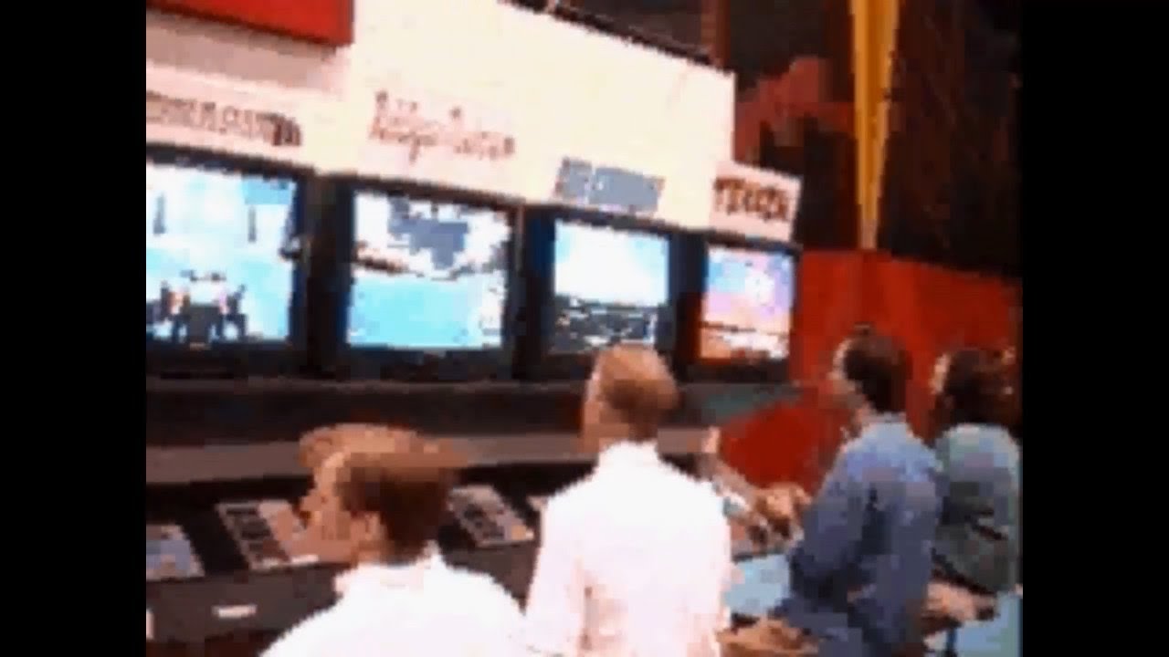 Sony at E3 - Electronic Entertainment Expo 1995 - YouTube