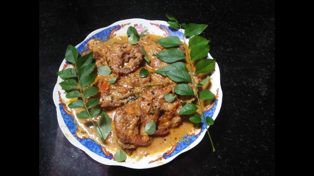 Chermeen Fish Molly| ചേറുമീൻ കൊണ്ടൊരു ഫിഷ് മോളി | Susy's Kitchen - YouTube