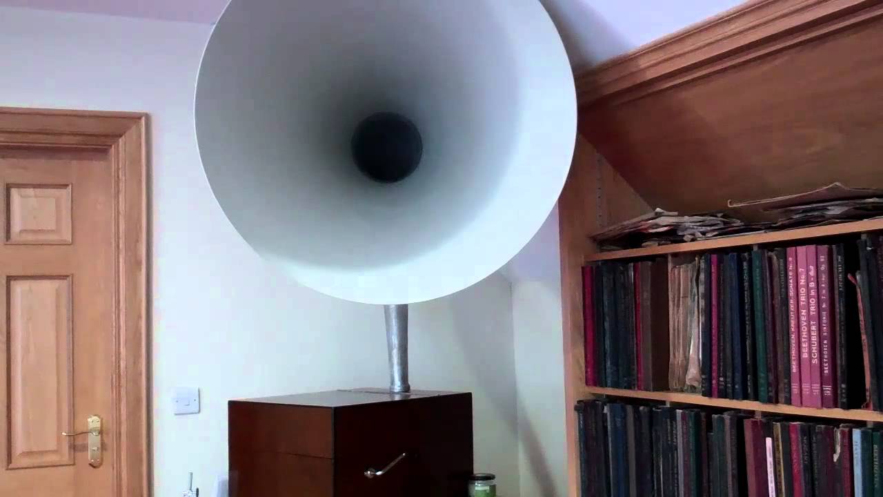 EMG gramophone. James Morrison. Violin. 78rpm. - YouTube