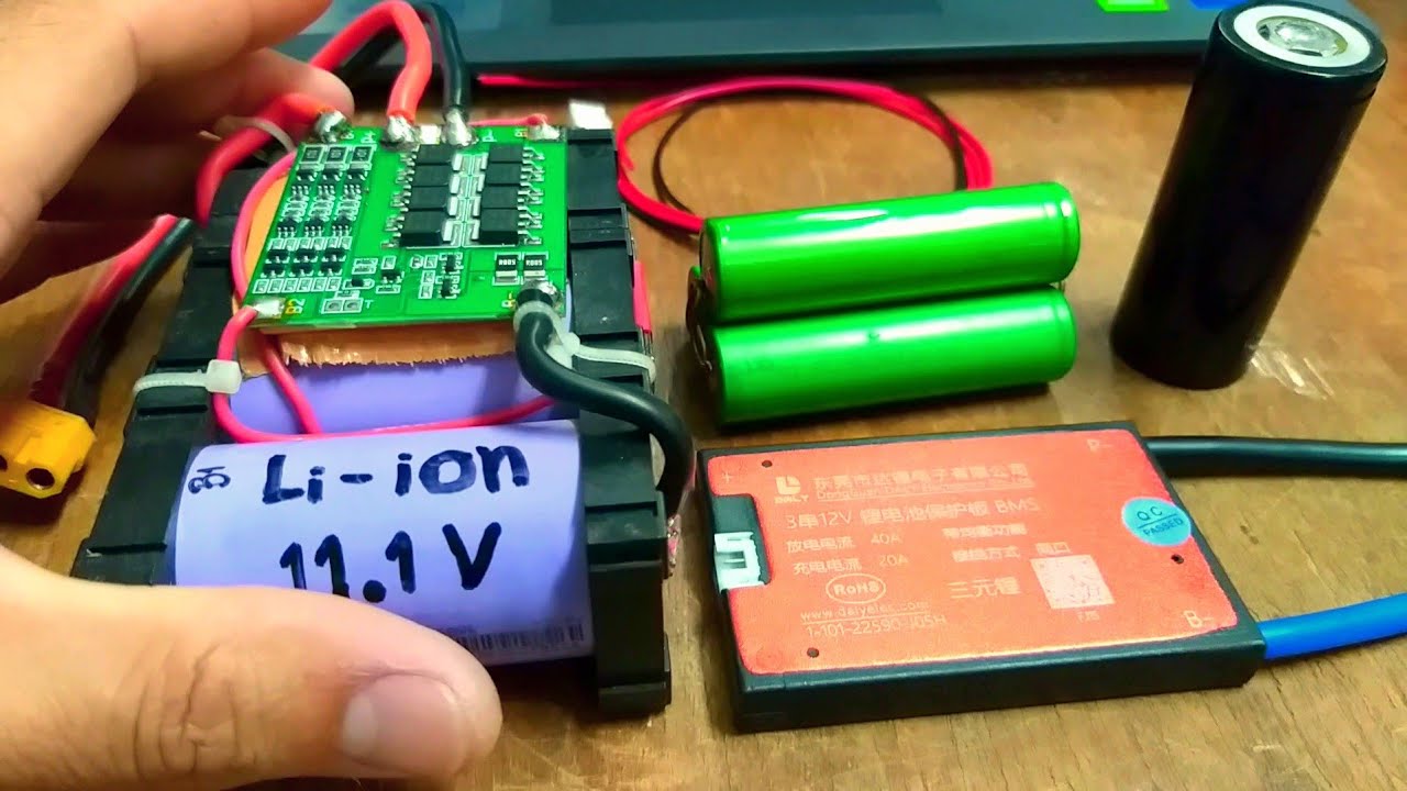 BMS สำหรับ Battery 18650, 26650, 32650 @semilab - YouTube
