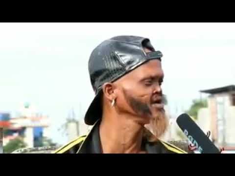 Chuppi don singing his own song - YouTube